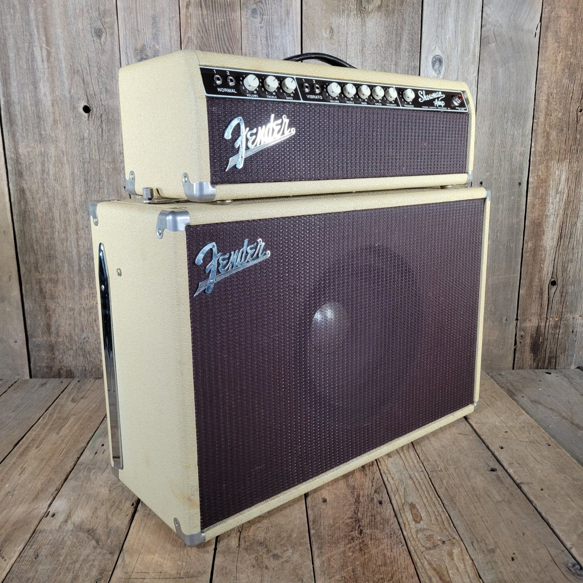 Fender Tone-Ring White Tolex Amps: Tremolux, Showman & More – Mahar's Vintage Guitars