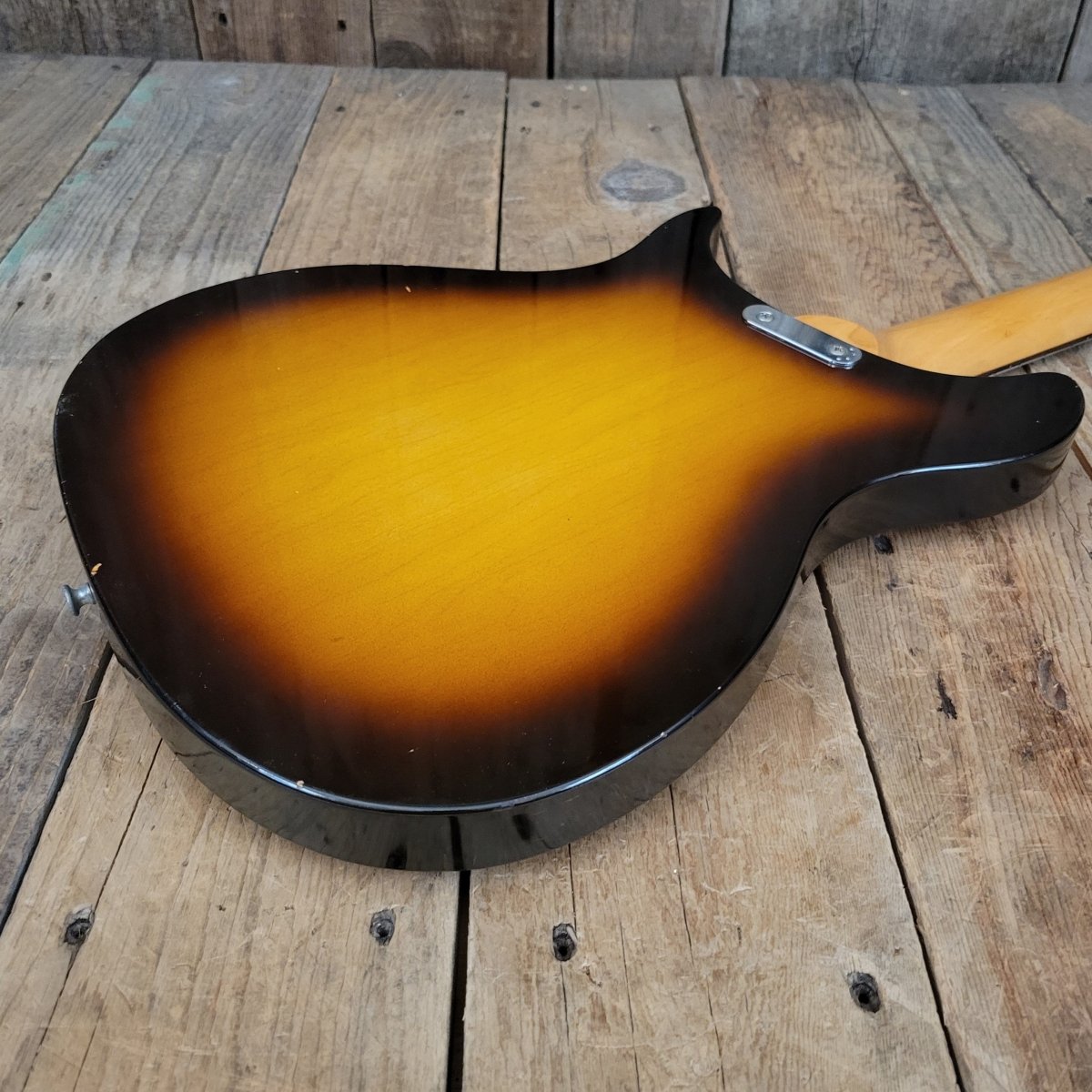 SOLD - Magnatone Mark VIII 1960 Sunburst Paul Barth – Mahar's Vintage ...